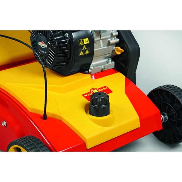 WOLF-Garten Benzine Verticuteermachine VA 389 B verticuteerder Rood ...