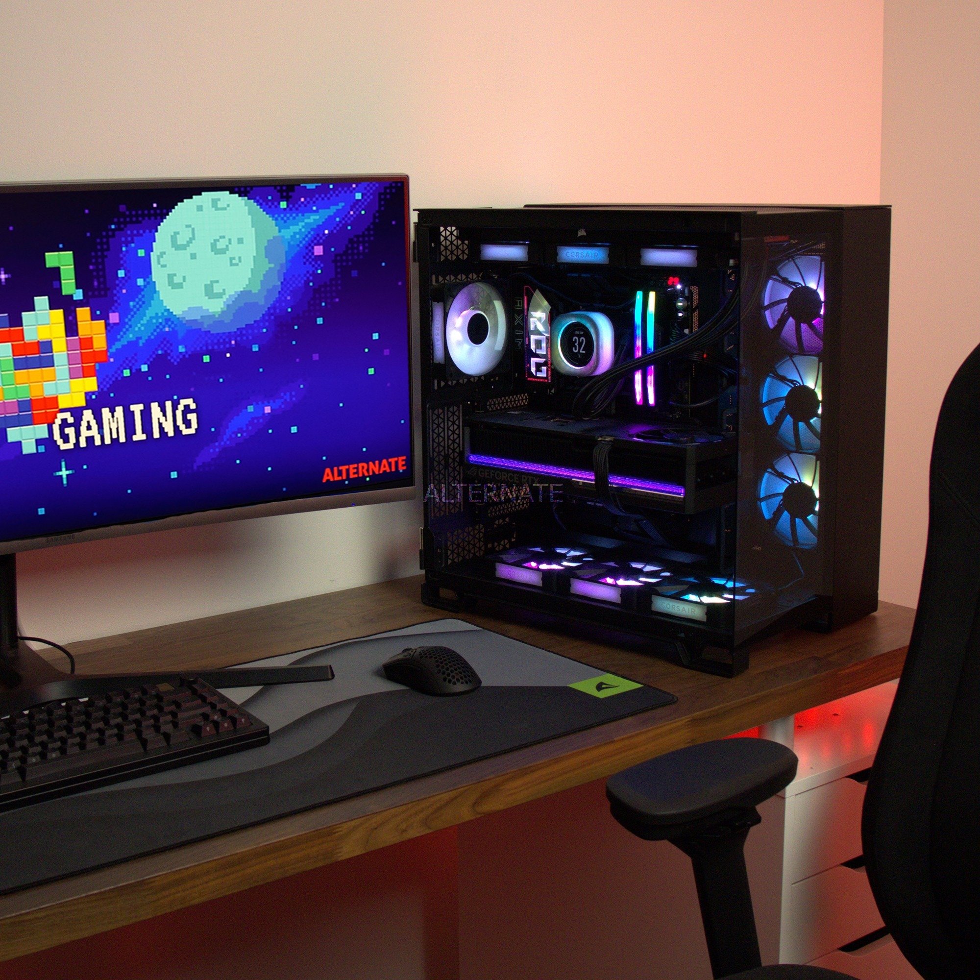 ALTERNATE Thunderstorm Xtreme Ultra 9 – RTX 5090 iCue gaming pc Zwart ...