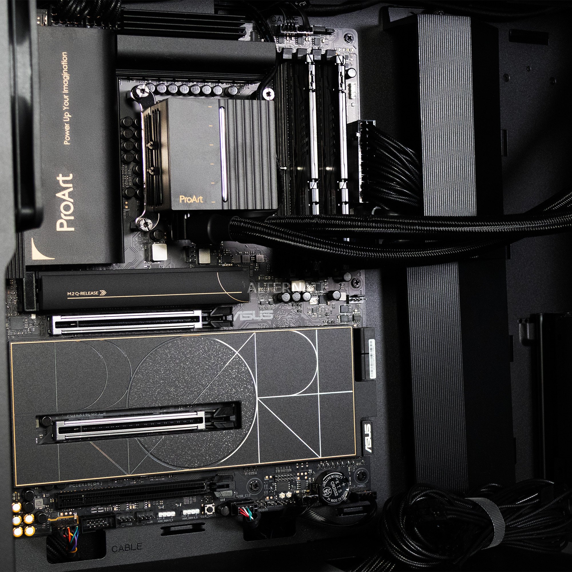 ALTERNATE Workstation Ultra 9 Pc-systeem Powered by ASUS Core Ultra 9 285K | Intel Graphics | 64 ...